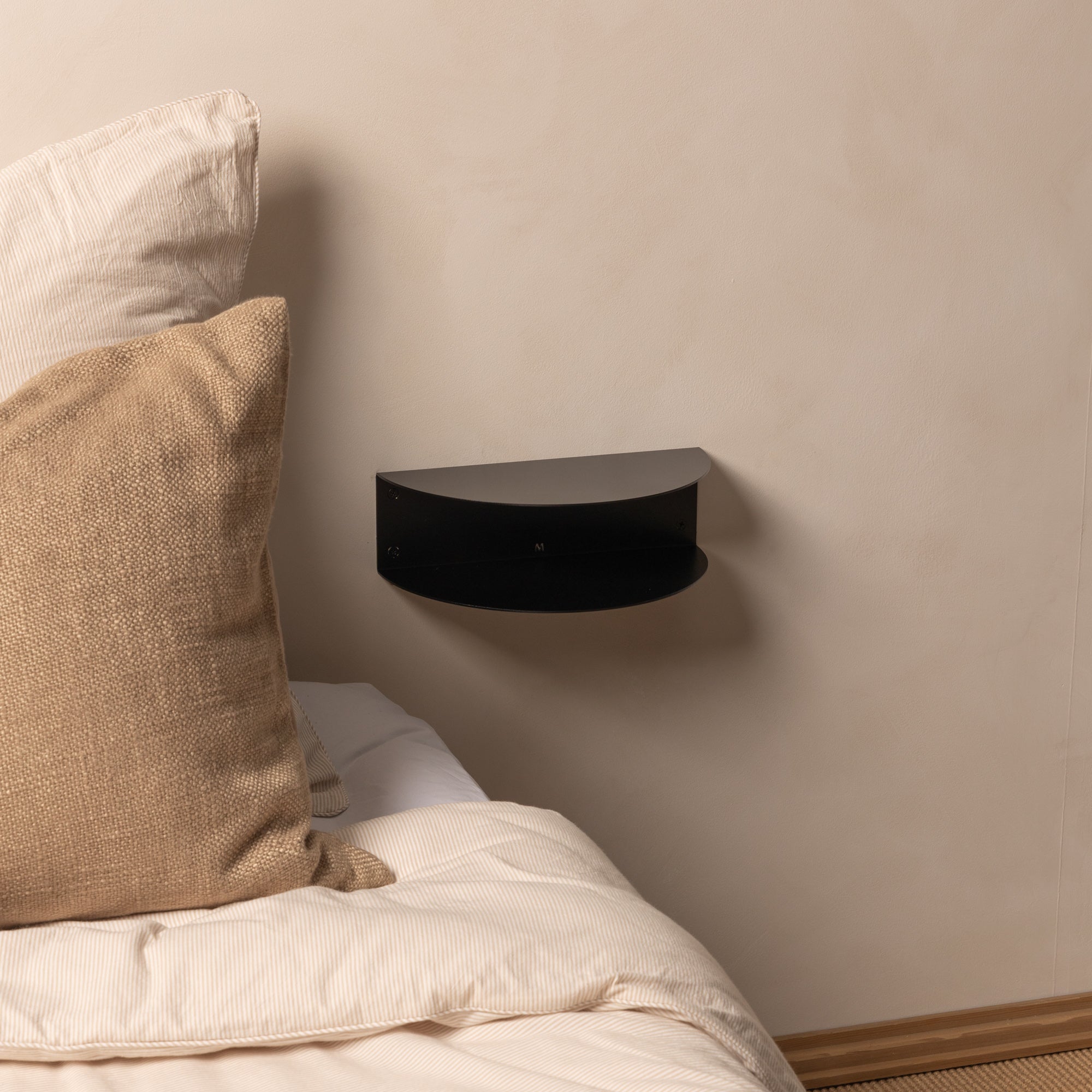 FOLD Bedside Table 300 – Made of Tomorrow